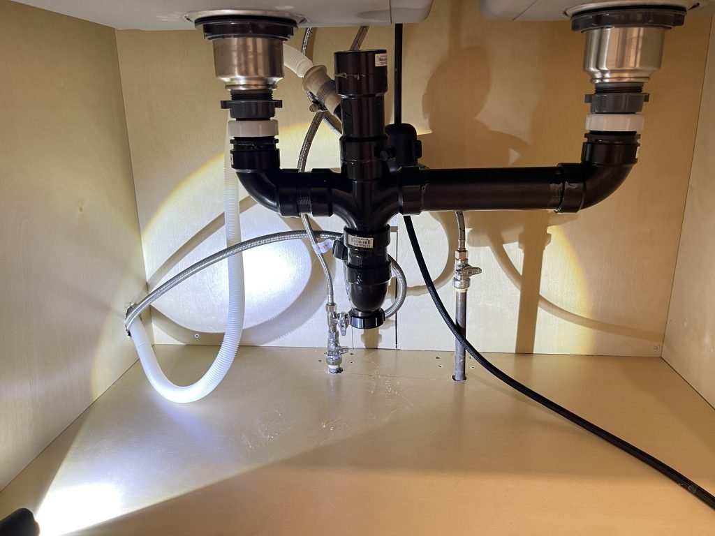 Pipes under Kitchen Sink: Essential Tips for Maintenance & Repair ...
